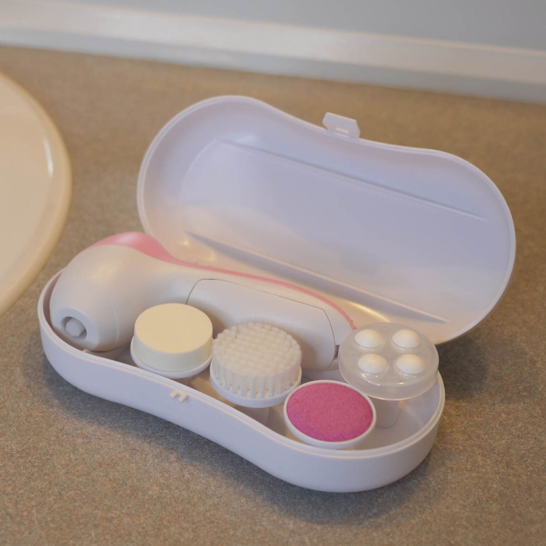 4-in-1 Facial Cleansing Brush Set, 4448180 | King Size